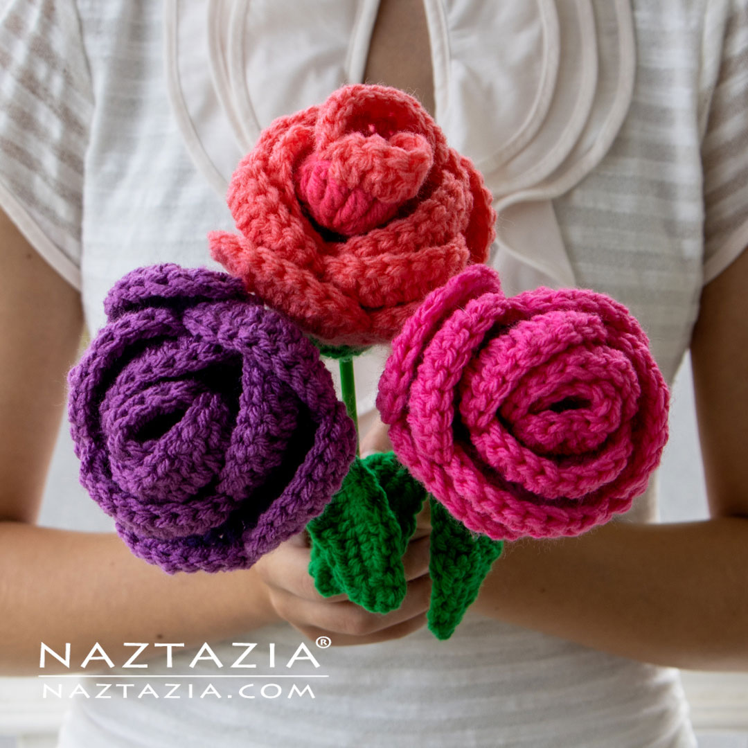 Crochet Rose Flower Bouquet - Naztazia