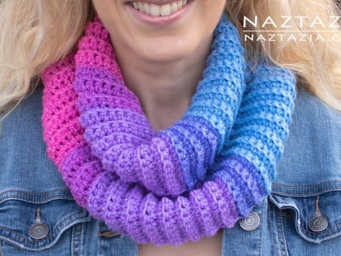 How to Crochet The V Scarf - Naztazia